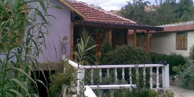 Къща Незабравка в Белоградчик на цени от 30 лв отзиви снимки