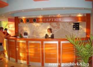 Хотел Кооп - Китен в Китен на цени от 48.00 лв, отзиви, снимки ...